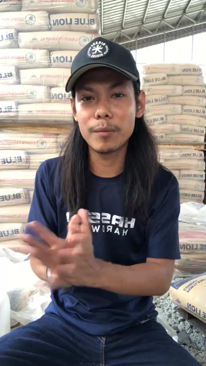 Bentuk dan kualiti perabung atap genting Monier Elabana & Monier ...